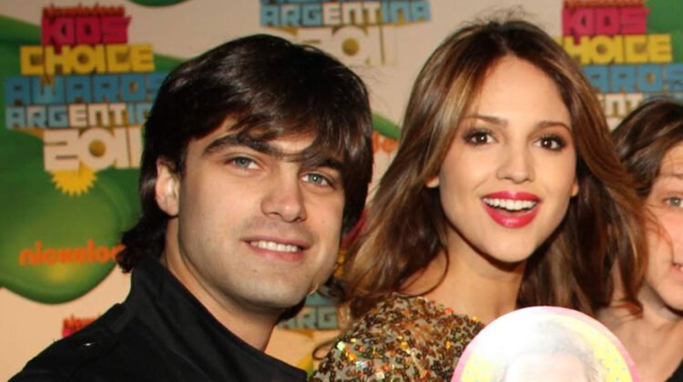 Nuevas fotos de Eiza y Santiago Ramundo - Más Telenovelas