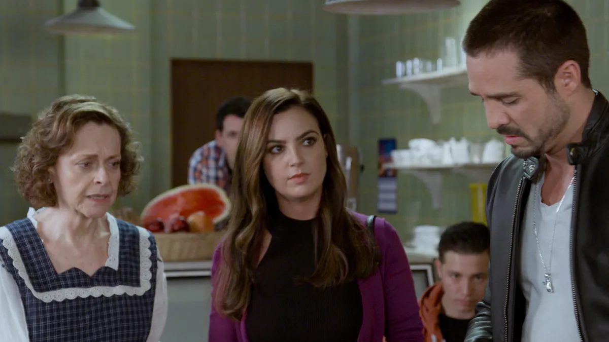 Univision estrena la telenovela Ringo - 2 diciembre - Más Telenovelas